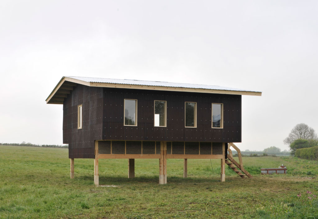 Material Cultures — Demonstrator. Stilt House, 2019