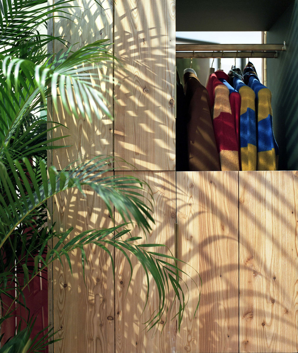 Material Cultures — Drake’s Flagship, 2019