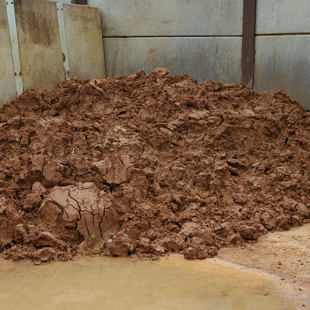 Material Cultures — Clay Plaster with Ffion Blench, 2023